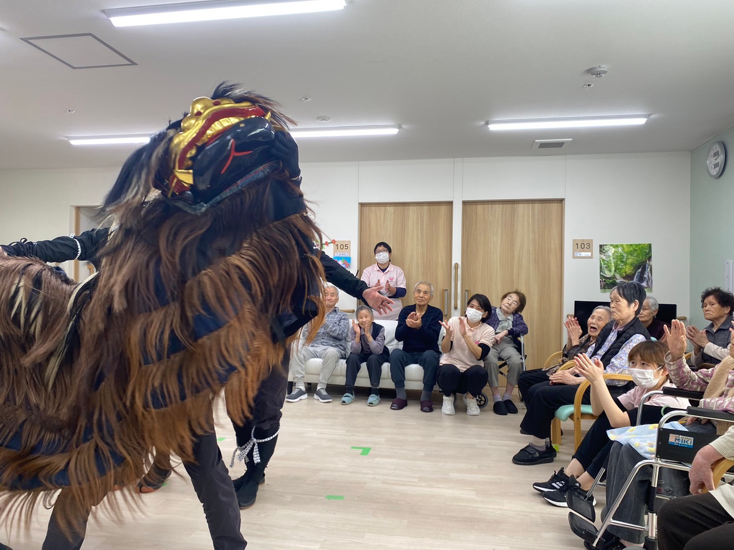 R05.11.19 「介護施設イベント」令和5年11月19日出演 | 宇原獅子舞保存会